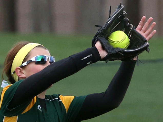 CoachUp Nation | Softball Hitting Tips: How To Hit an Outside Pitch